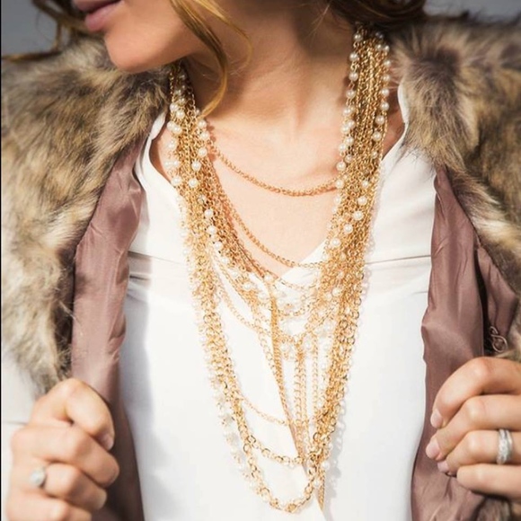 Jewelry | Gold Layered Necklace With Pearl Overlay | Poshmark